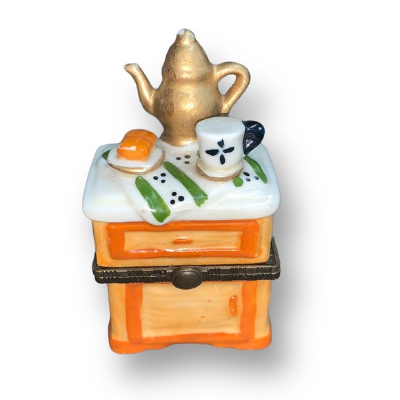 Accents | Vintage Porcelain Hinged Teapot Box | Poshmark